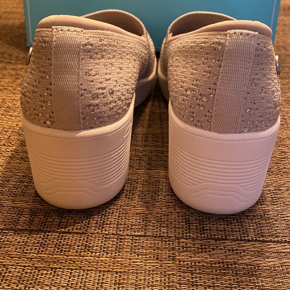 Skechers | Shoes | Skechers Martha Stewart Pierlite Reflection Wedge ...